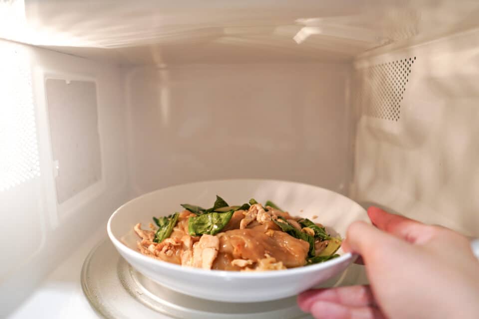 How to Defrost Chicken in Microwave - Microwave Meal Prep